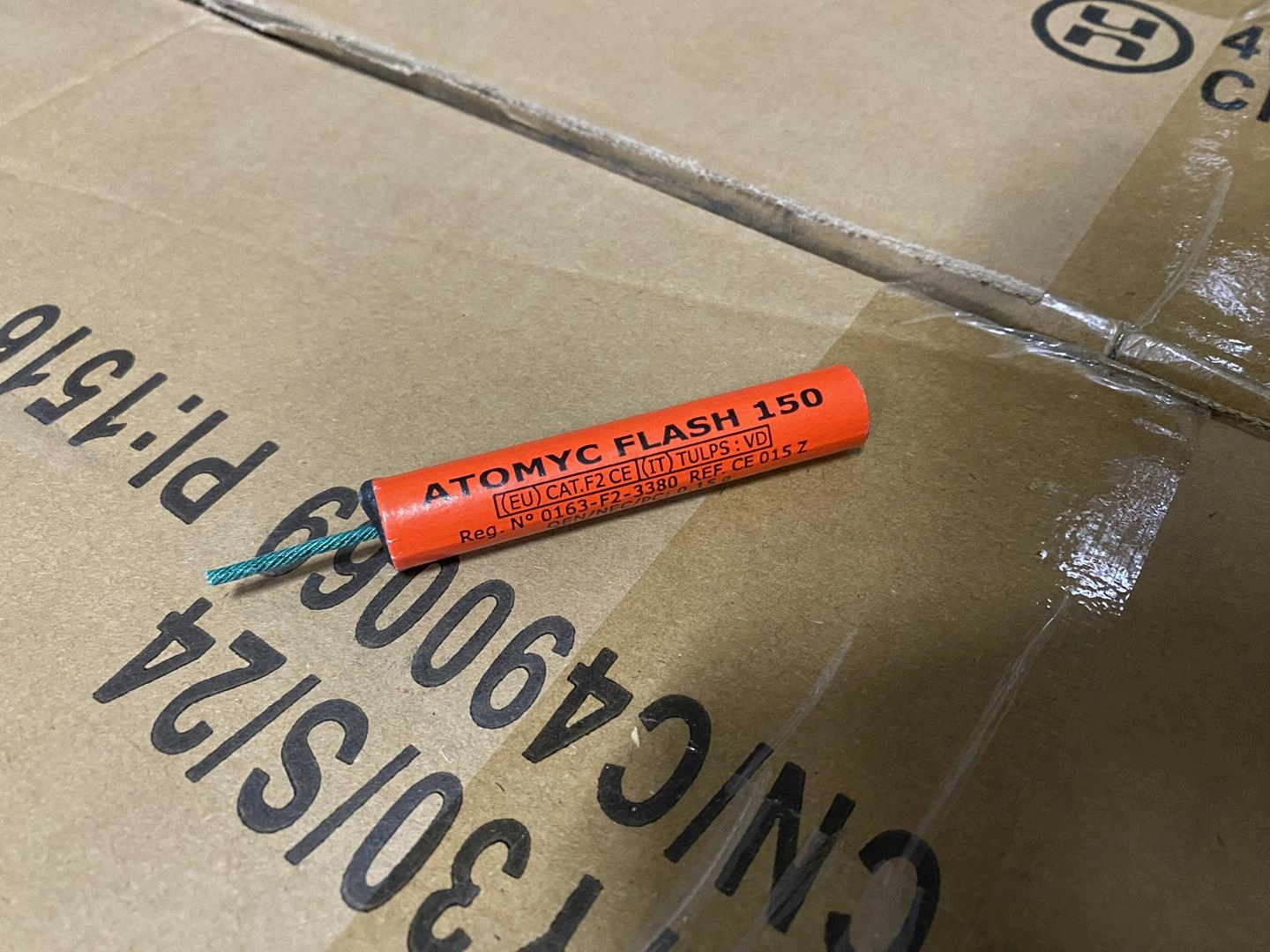 Little Atomyc / Atomic 2 CE015Z - 5 sztuk | Arka Fajerwerki